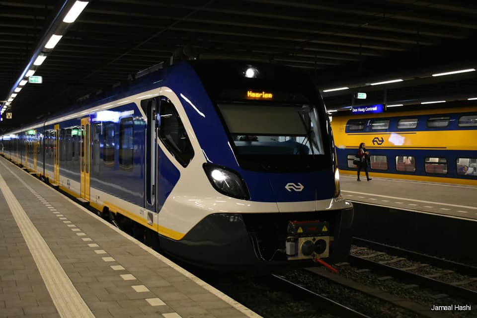 Nieuwe SNG Sprinter rijdt eerste commerciële rit - Treinenweb