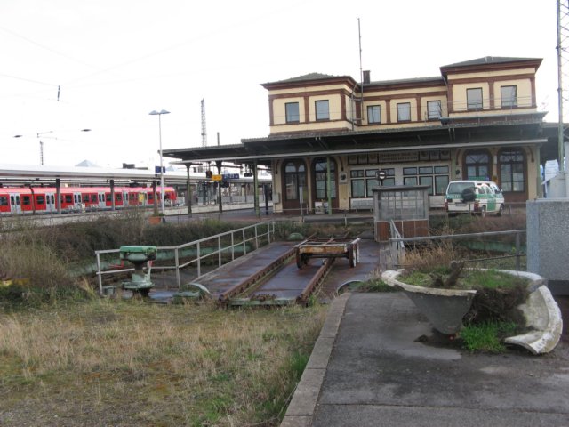 Station Düren onder de loep - Treinenweb